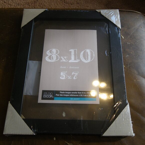 Studio Decor | Accents | Belmont 8x Floating Wood Frame Floats Images ...